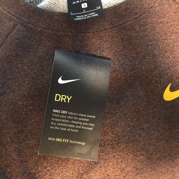 Nike | Tops | Nwt Nike Openback Energy Top Wmns | Poshmark